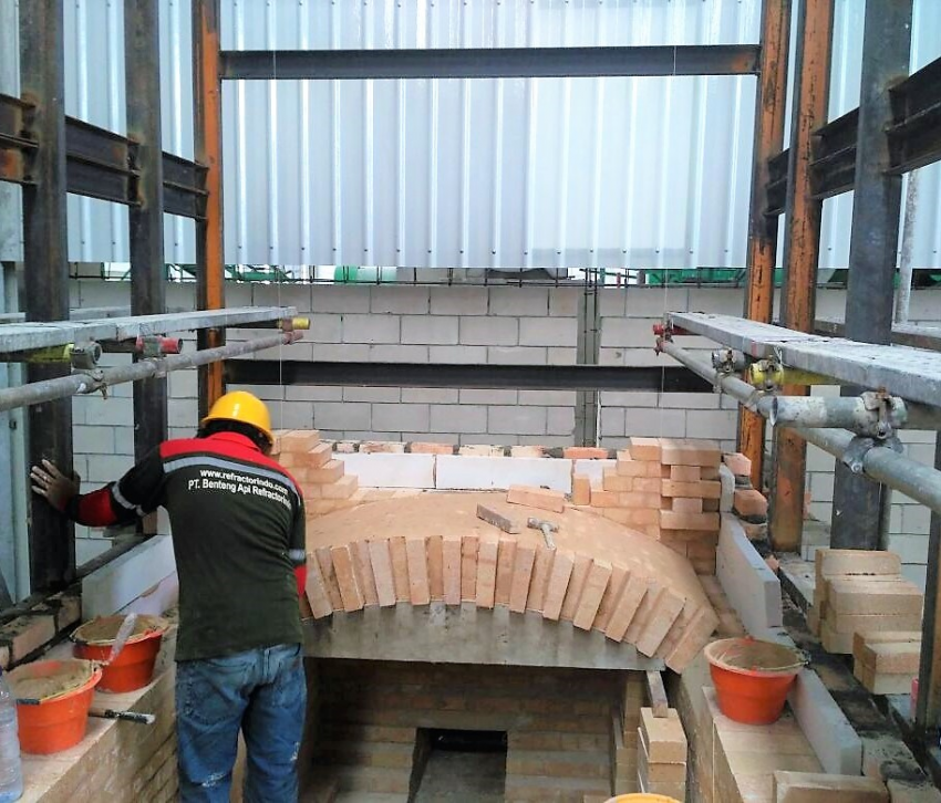 Servis Bata Api Boiler - PT. BENTENG API REFRACTORINDO